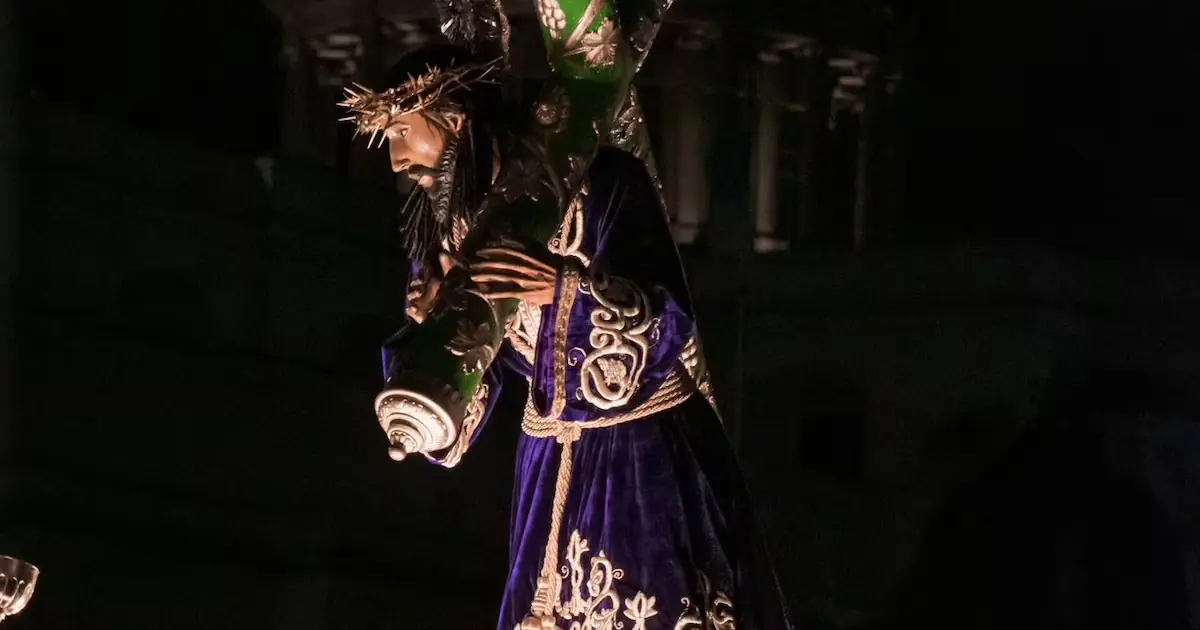 Procesión de Jesús del Rescate se lleva a cabo bajo la lluvia